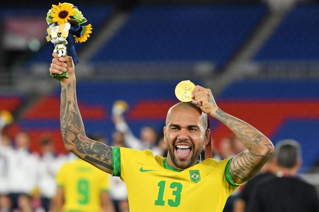 daniel alves brasil-espanha-final-olimpiada-medalha foto TIZIANA FABI